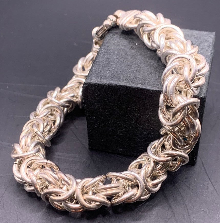 Jewellery – Collectors paradise